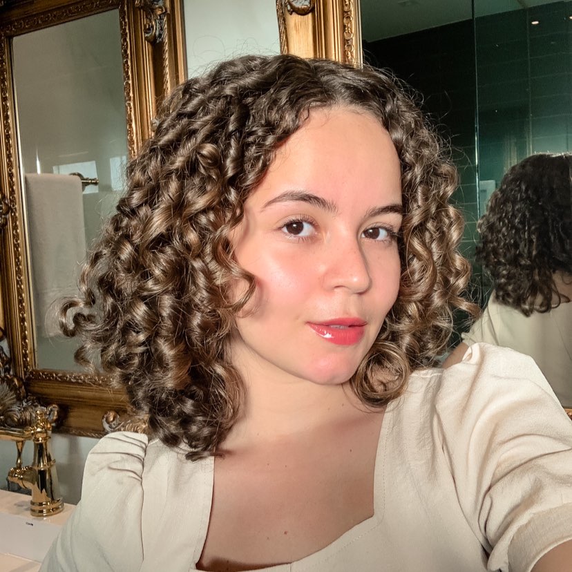 Jenifer Mendes - Linkbio | Instabio