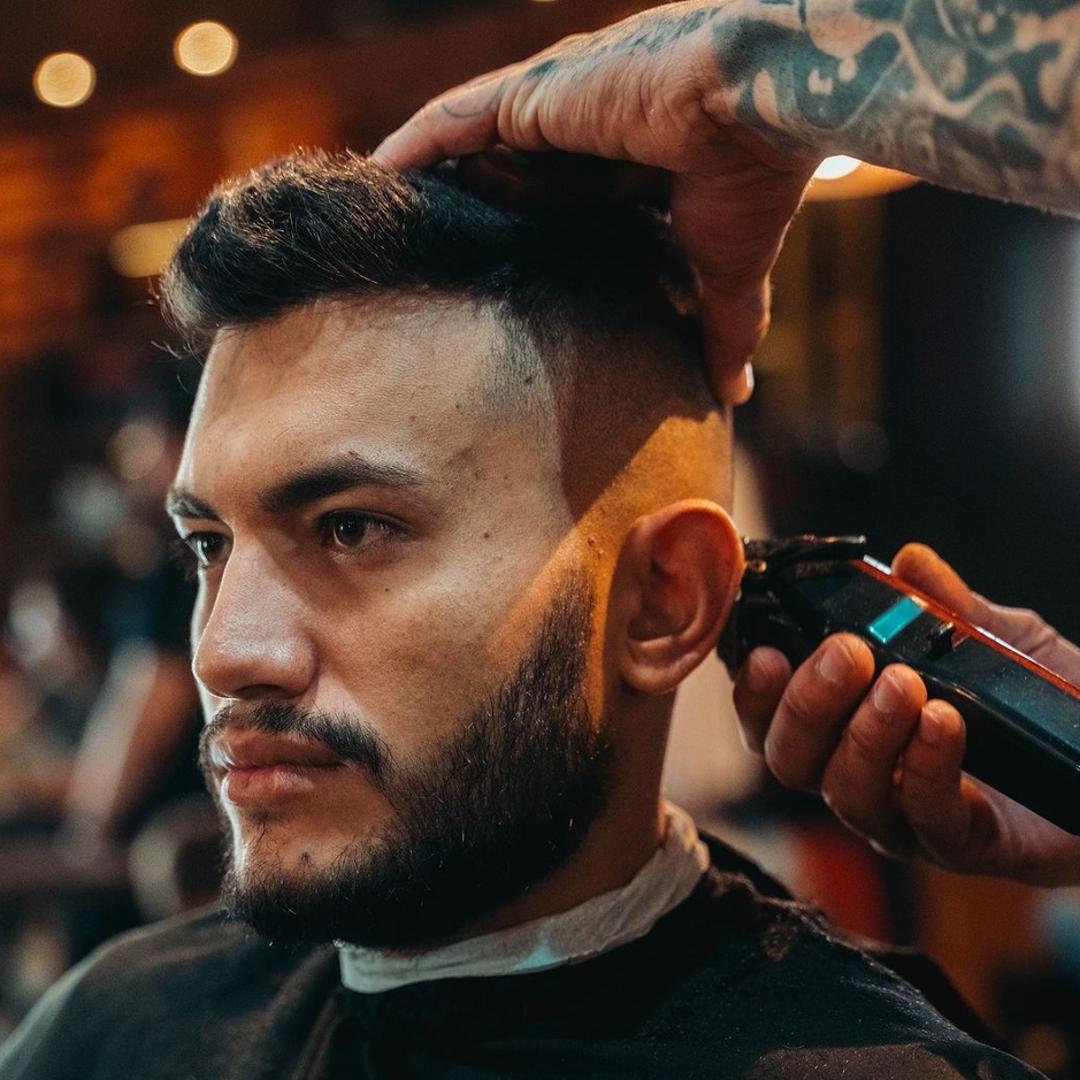 Capitão Mustache - Barbearia