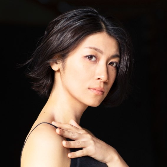 KUMI TAKIUCHI - Linkbio | Instabio