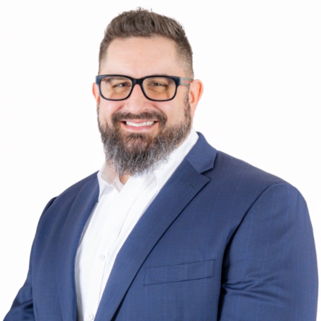 Chris Burns | Licensed REALTOR® - Linkbio | Instabio