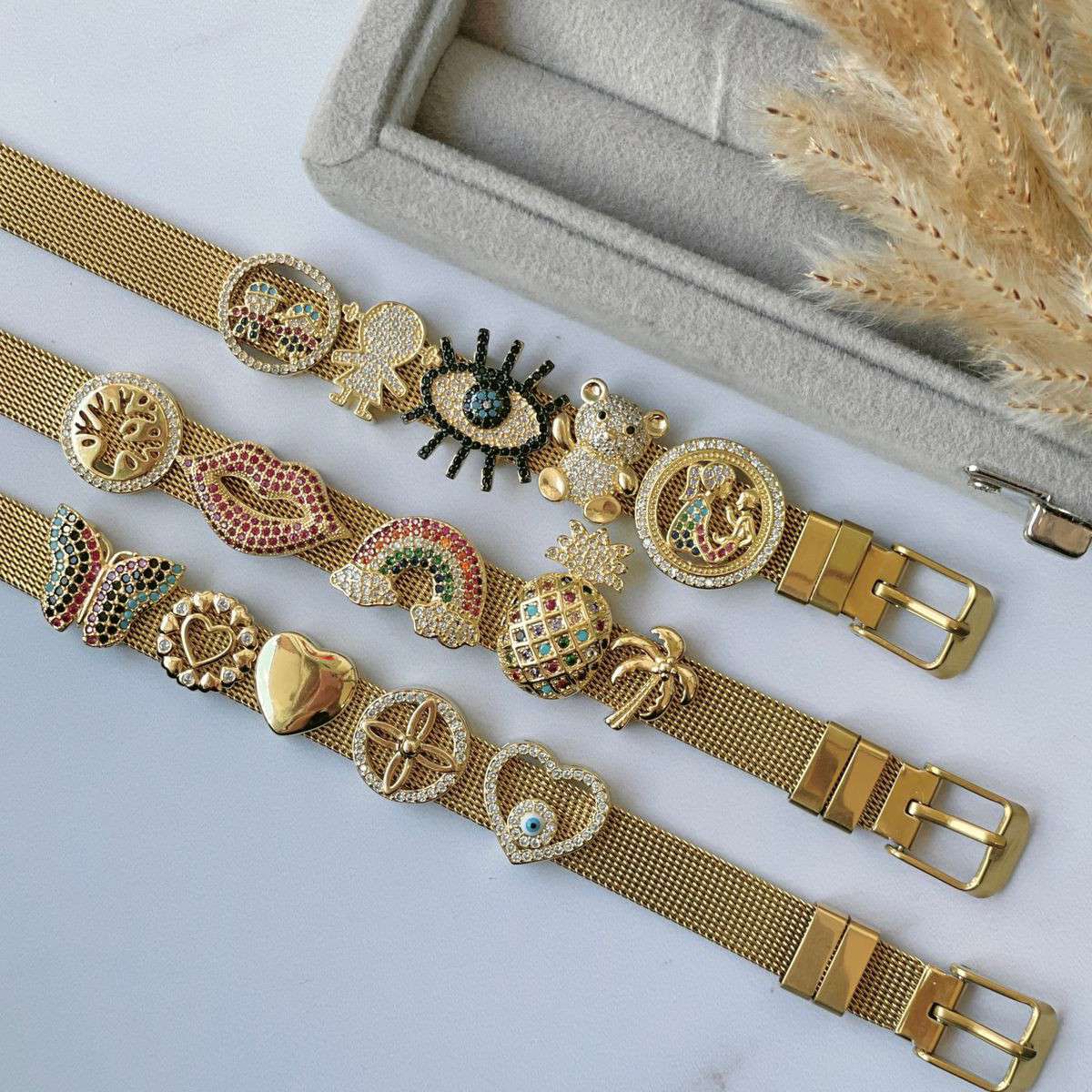 Brazaletes de Correa: - Linkbio | Instabio