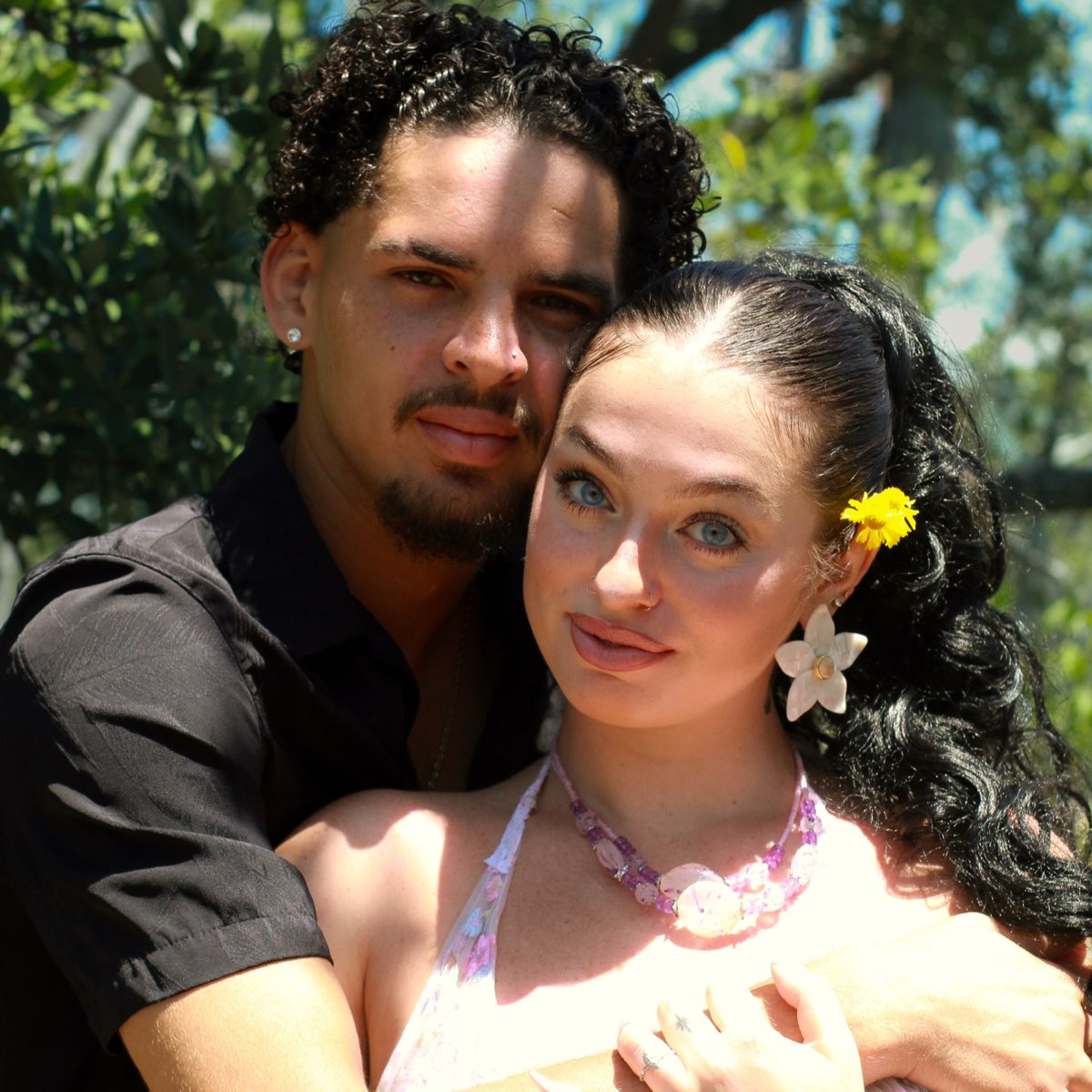 Jay and Violet - Linkbio | Instabio